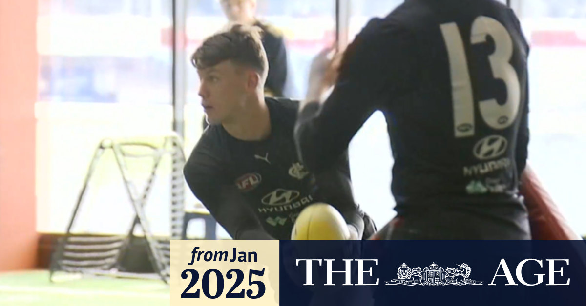 Video: Blues back in experienced Walsh